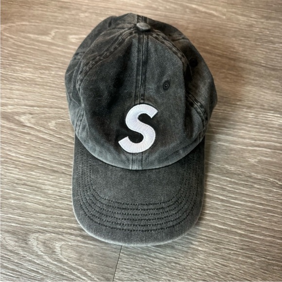 Supreme | Accessories | Supreme Pigment Print S Logo 6panel 6panel Fw22 ...
